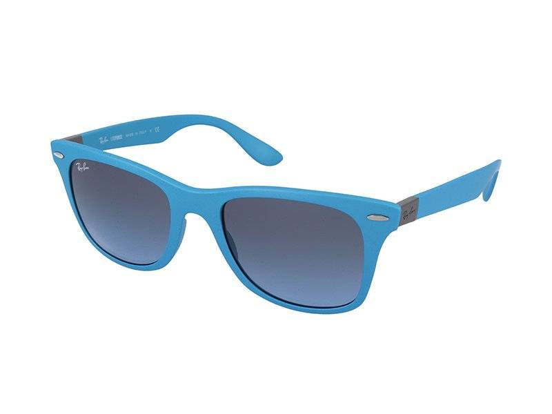 Ray-Ban Wayfarer Liteforce RB4195 60848F | Lentes-de-contacto.es